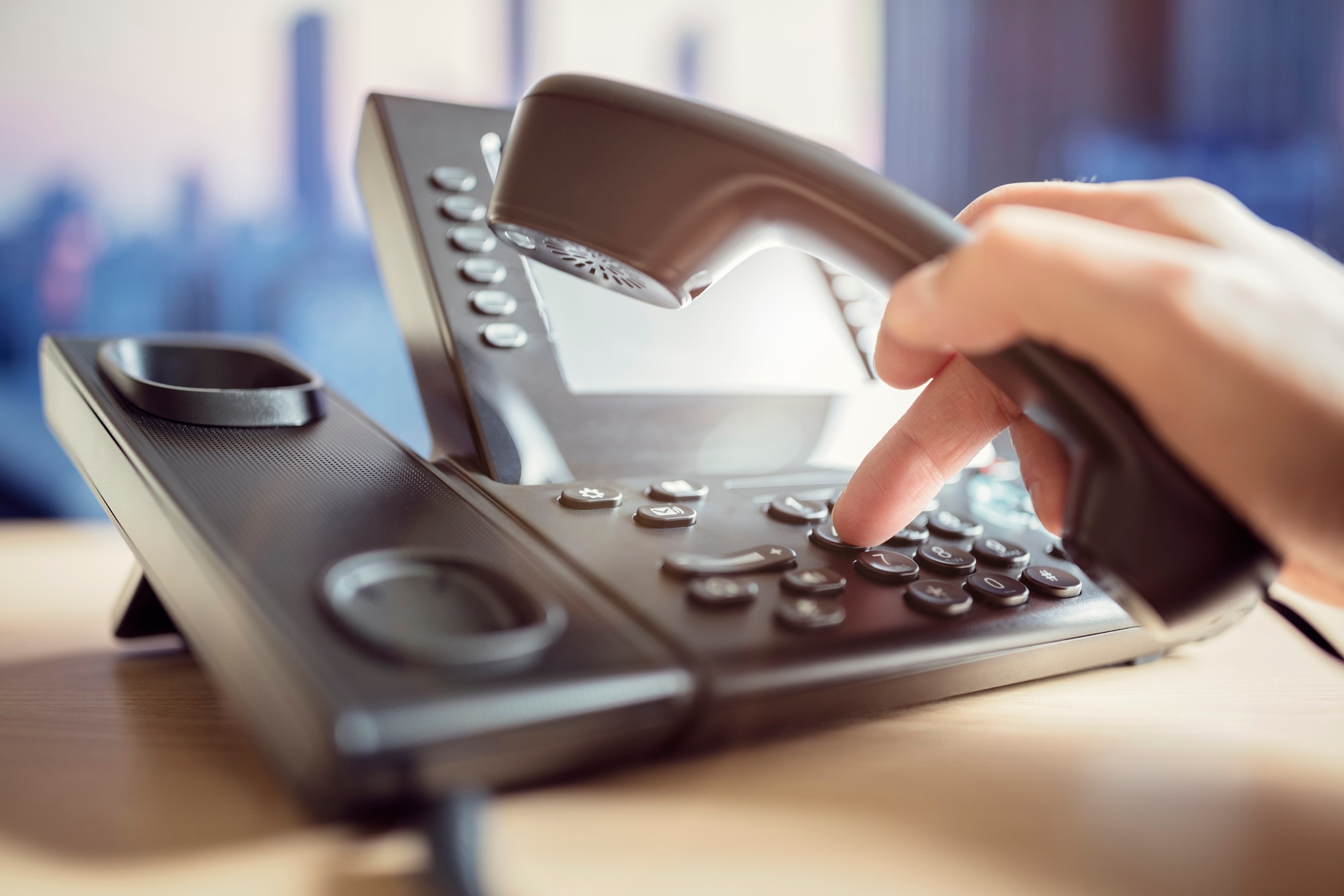 Do Businesses Still Need a Landline? The Pros & Cons of a Landline Phone