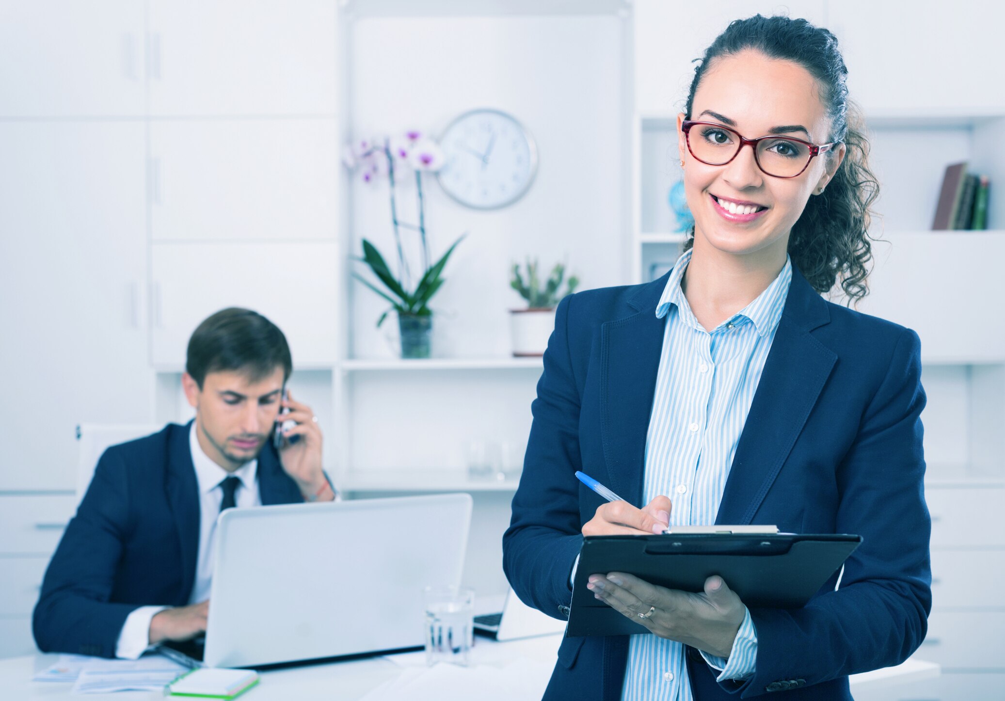 The Benefits of Secretarial and Telephone Answering Services